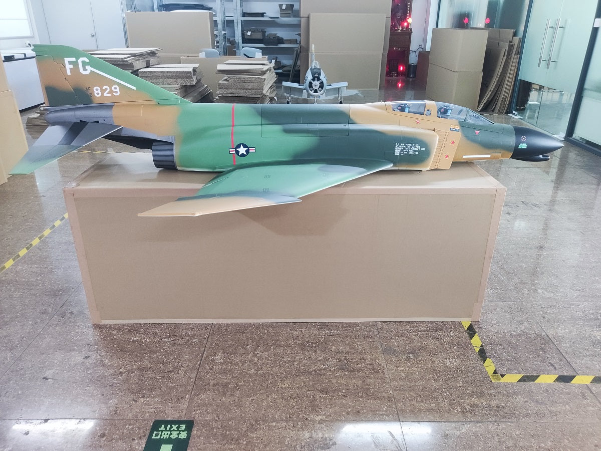 F4 Phantom, Col Old's Scat, TopRC Model (Includes retracts) – Gator RC